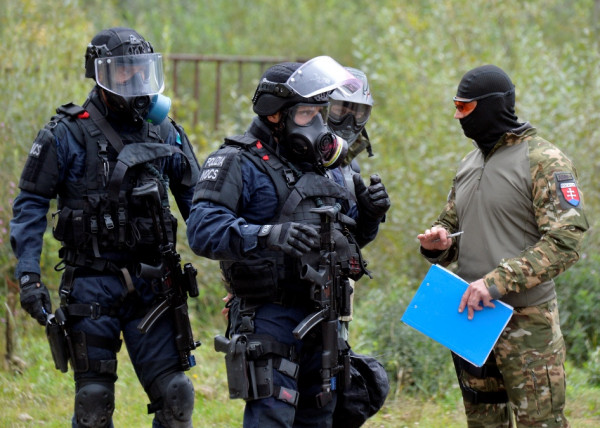 Protiteroristické Lynx Commando slovenskej polície je európskym lídrom ...